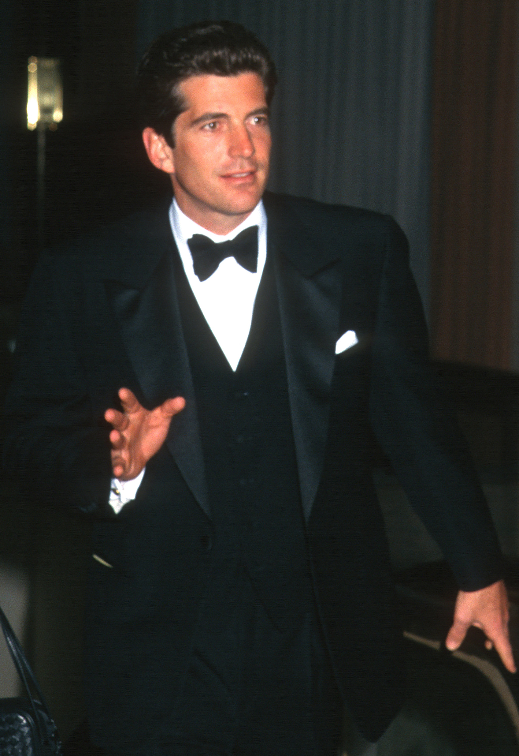 How JFK Jr. once propositioned Princess Diana — and the part of her ...